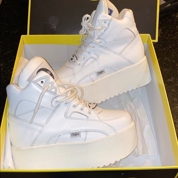 Buffalo London | Shoes | Buffalo Exchange Platform Shoes | Poshmark